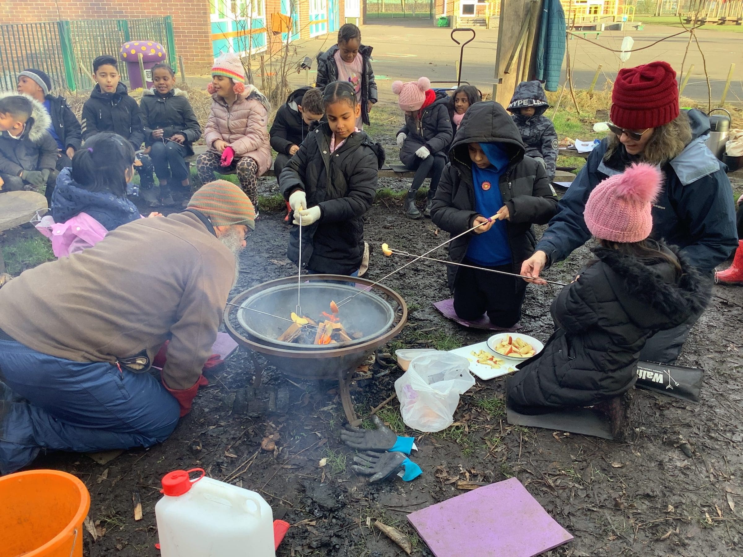 Year 3 - Forest Schools - Southwold Primary School - Nottingham